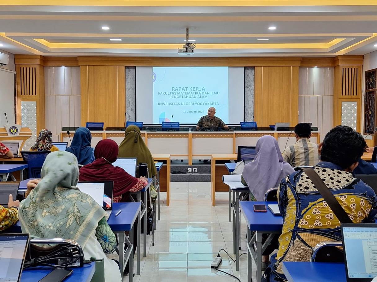Rapat Kerja FMIPA Universitas Negeri Yogyakarta | Fakultas MIPA